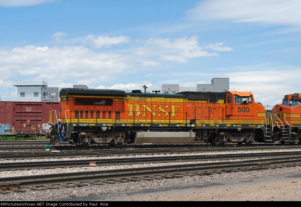 BNSF 500
